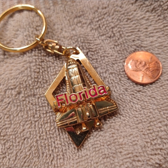 Accessories | Vintage Florida Gold Tone Red Souvenir Keychain | Poshmark